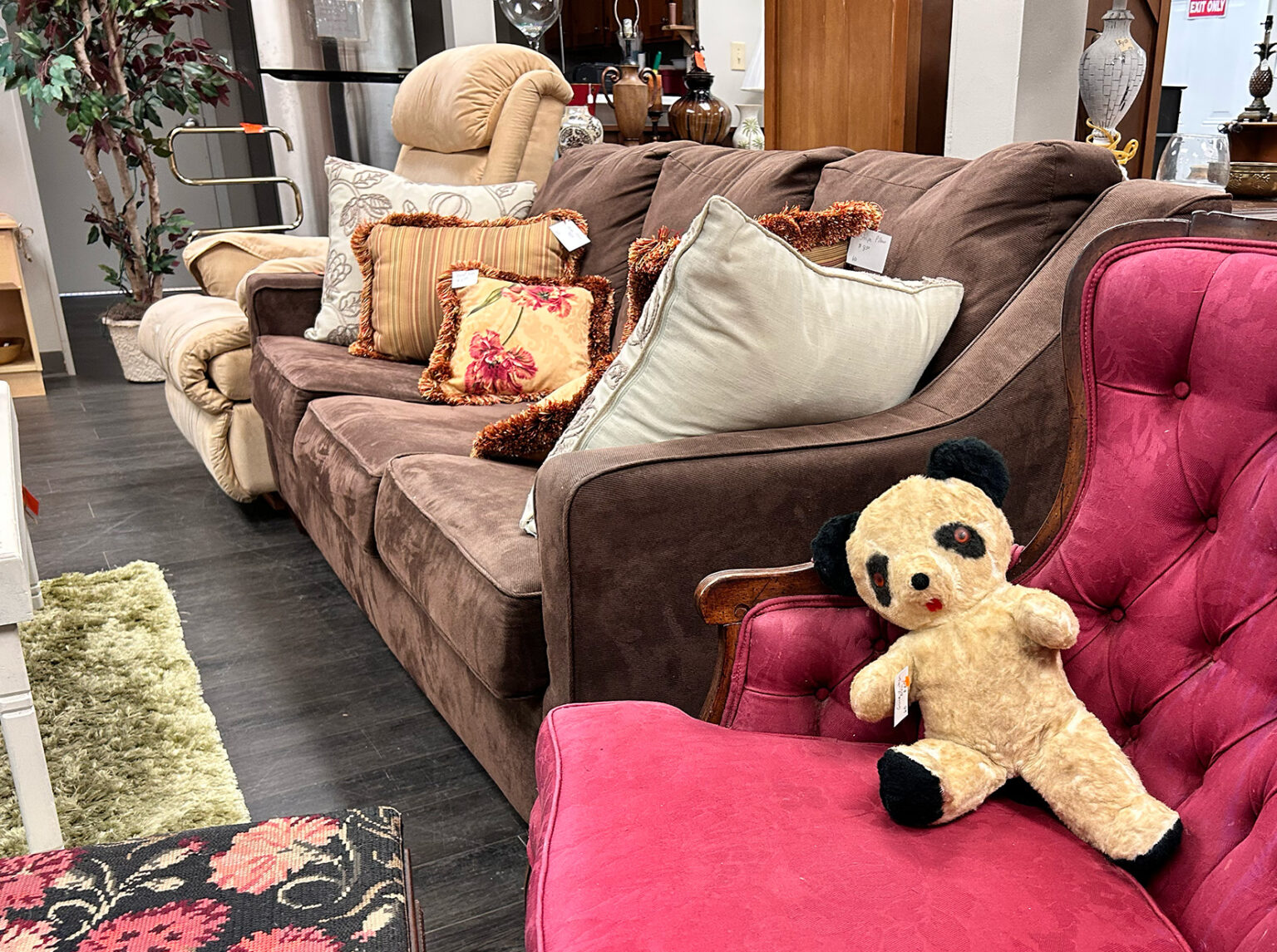 Resale Stores - Mountain Projects